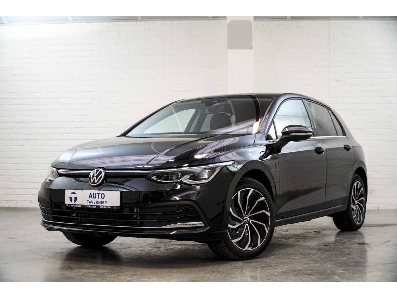 Volkswagen Golf 8 Style E-Hybrid