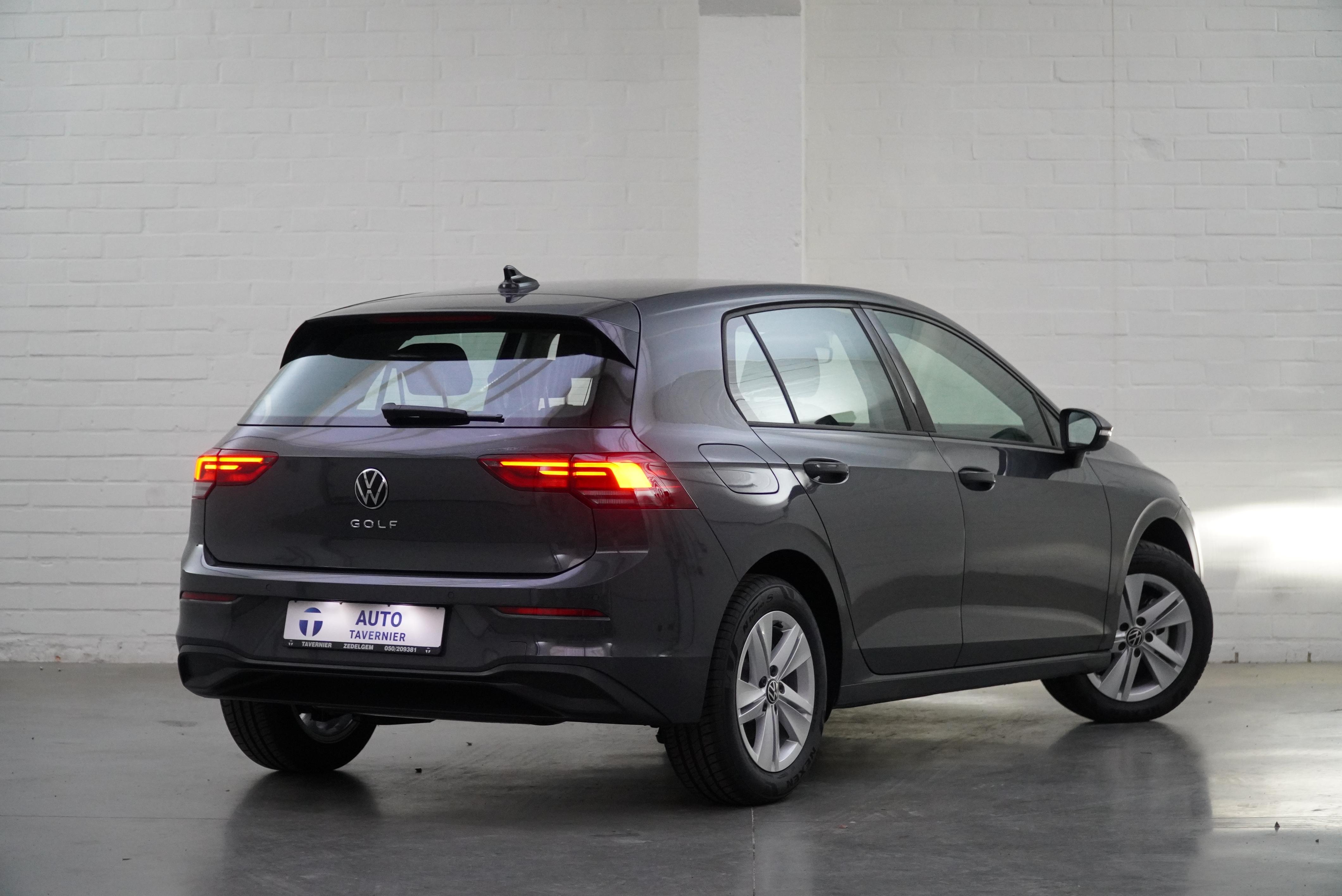 Volkswagen Golf 8 Life 1.0 TSI 110 PK 6V